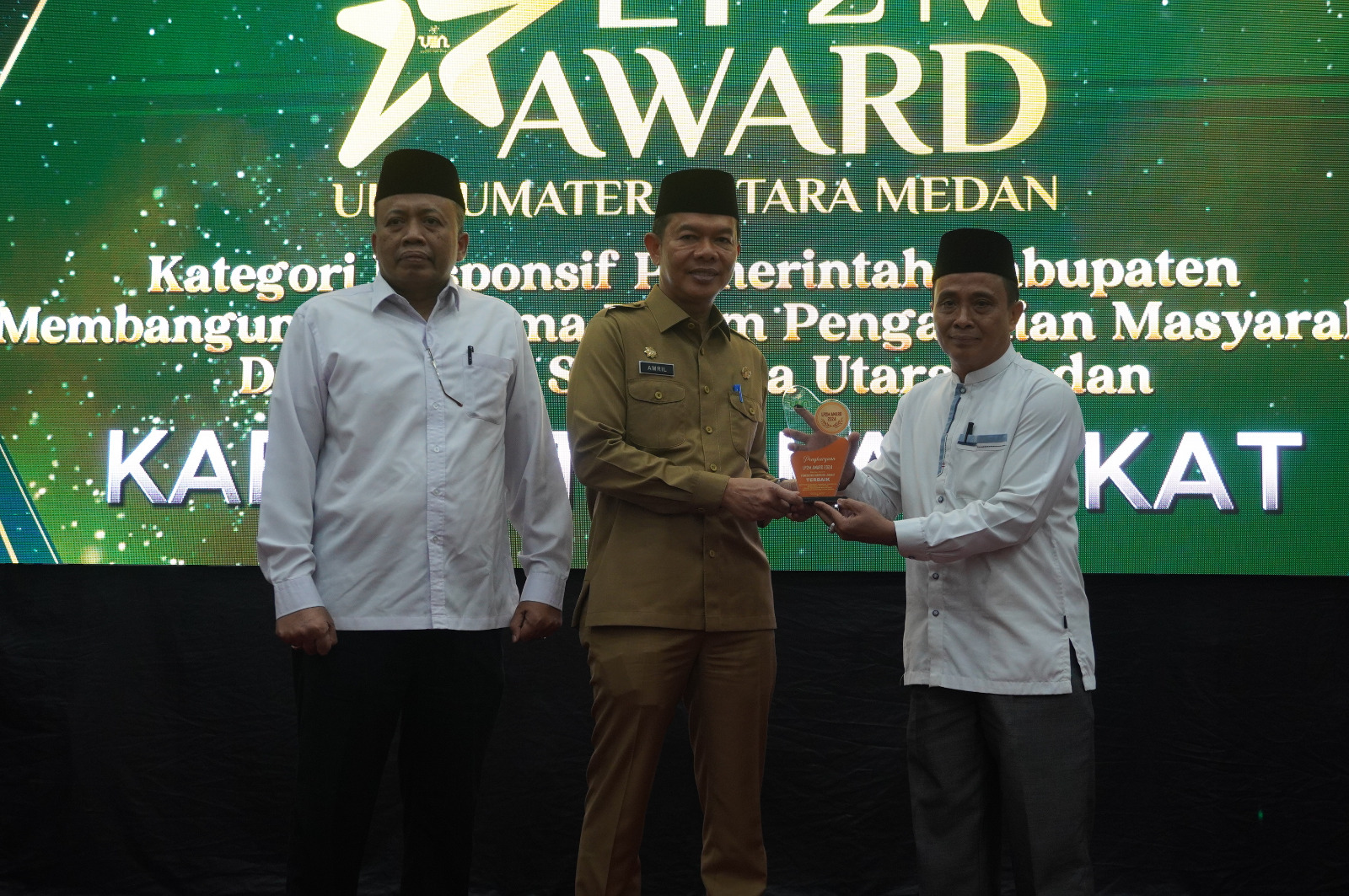 UINSU Selenggarakan LP2M Award 2024 dan Beri Penghargaan Kepada Para ...