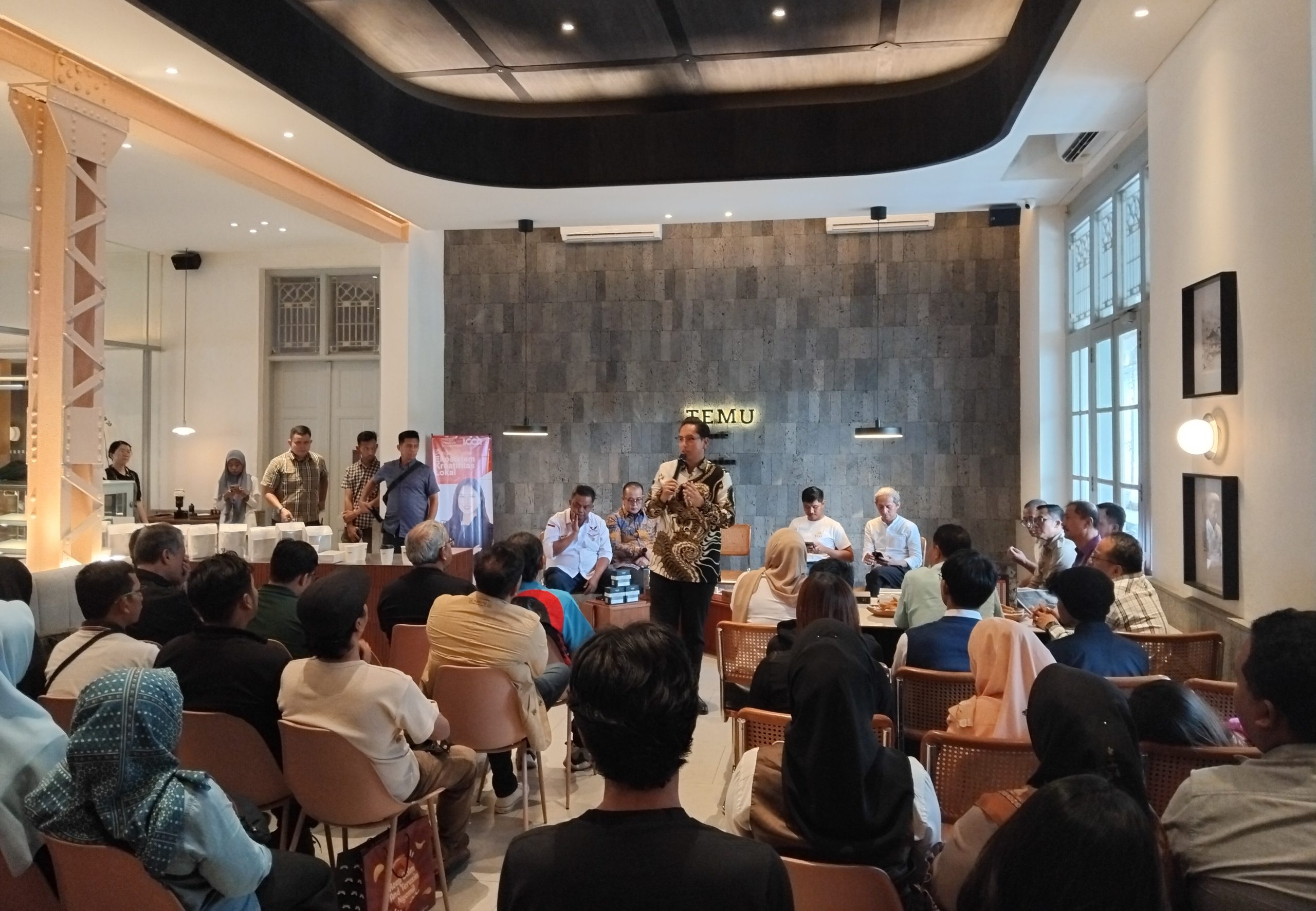 Indonesia Creative Cities Network Gelar Bincang Sore Ekosistem ...