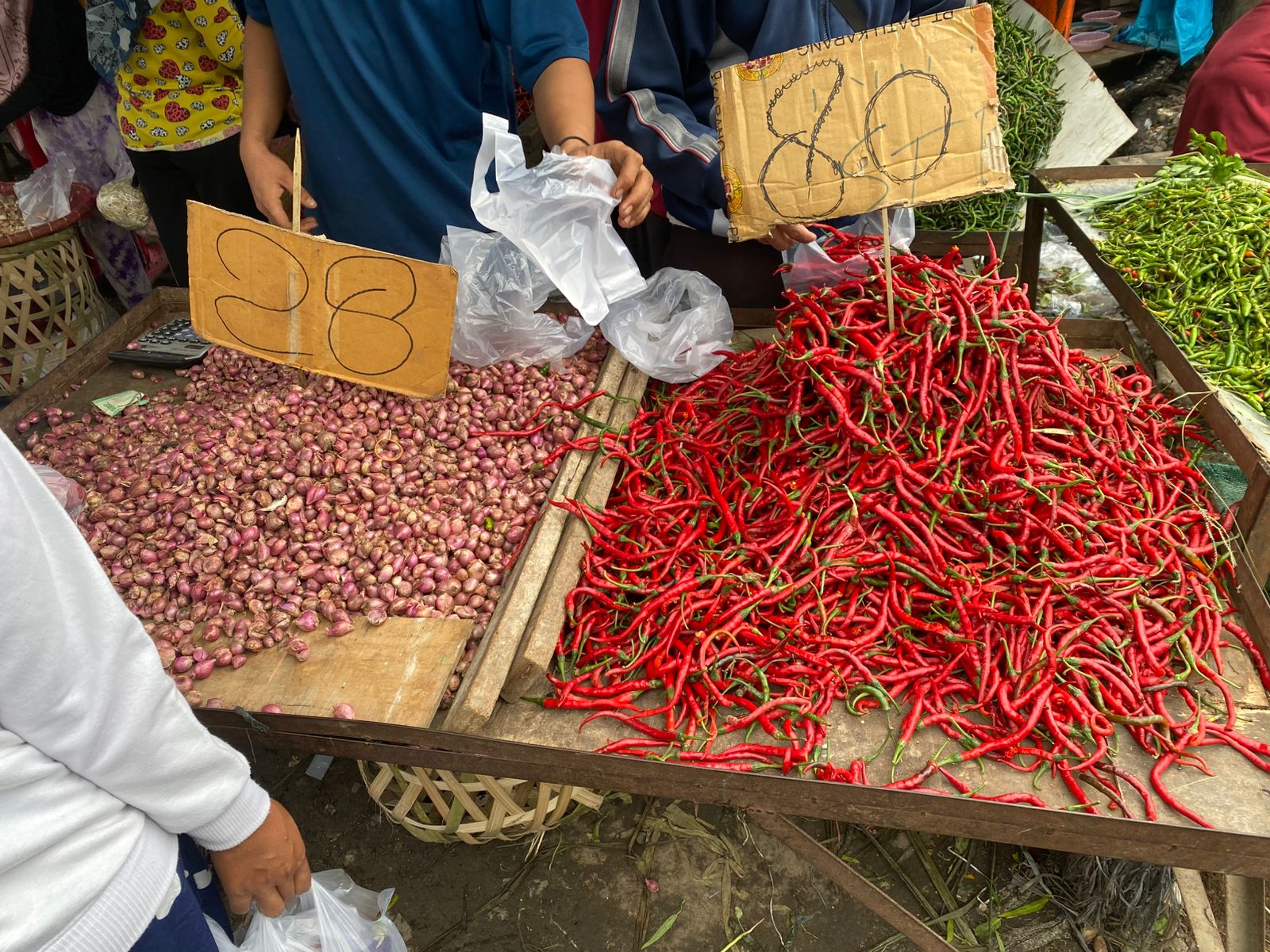 Harga Cabai Merah di Sumut Tembus Rp85 Ribu per Kg, Pedagang Pengecer ...